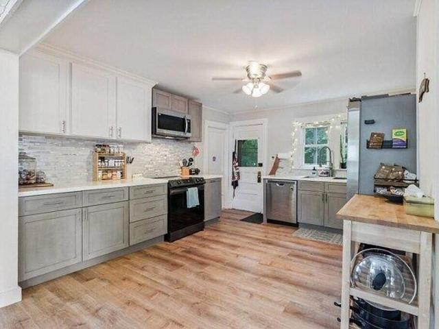 house with 4 bedroom, Farmingdale ME ES105107747