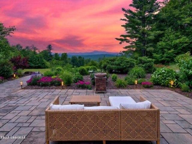house with 4 bedroom, Farmington ME ES104264707