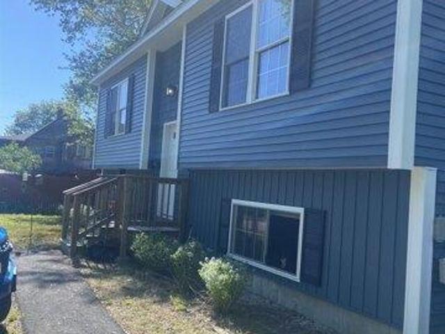 house with 4 bedroom, Farmington NH DS103438550