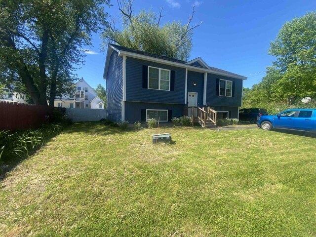 house with 4 bedroom, Farmington NH ES103187930