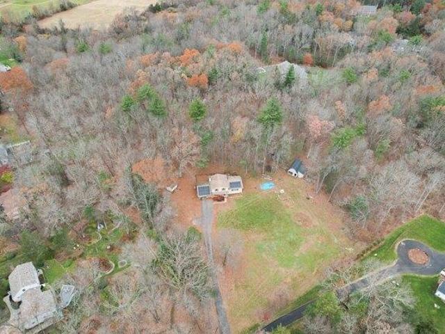 house with 4 bedroom, Farmington CT ES105159742