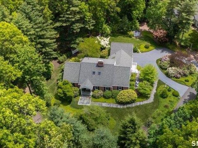house with 4 bedroom, Farmington CT ES103437538