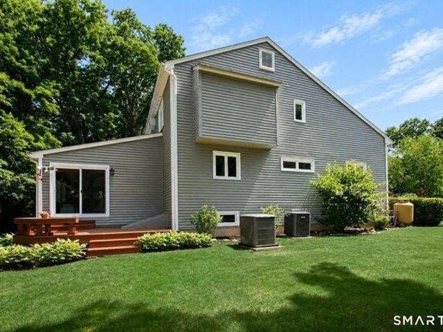 house with 4 bedroom, Farmington CT ES103663996