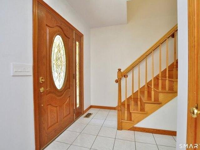 house with 4 bedroom, Farmington CT ES103966315