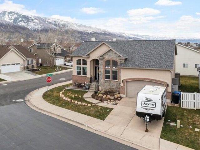 house with 4 bedroom, Farmington UT DS88247308