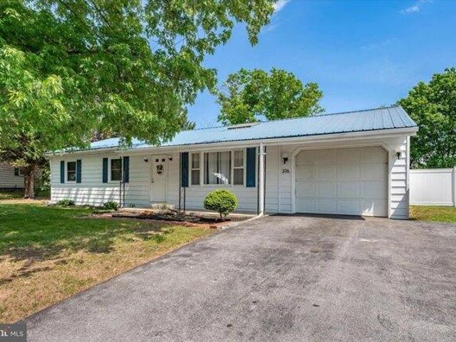 house with 4 bedroom, Fayetteville PA ES104905012