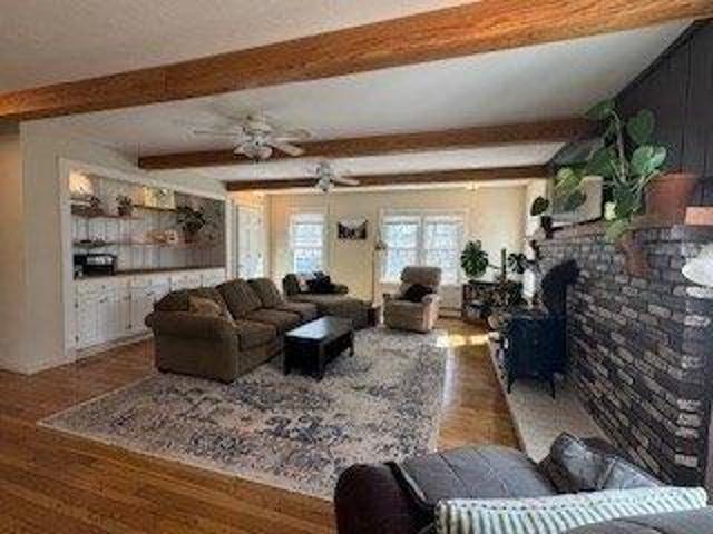 house with 4 bedroom, Fitchburg MA DS102591810