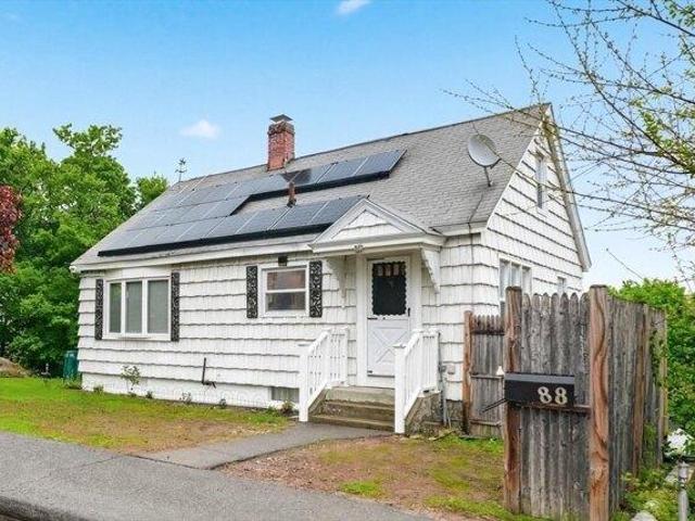 house with 4 bedroom, Fitchburg MA DS102595120