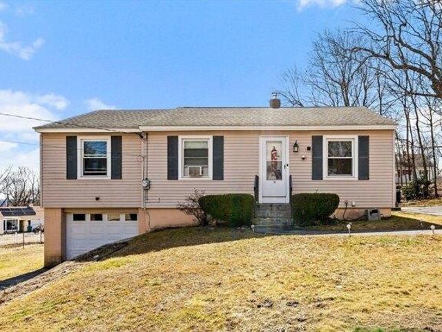 house with 4 bedroom, Fitchburg MA DS102634723