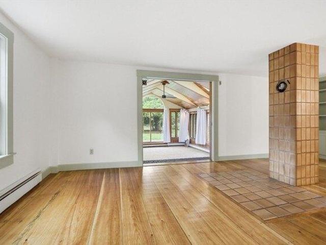 house with 4 bedroom, Fitchburg MA DS103494128