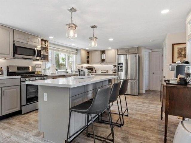 house with 4 bedroom, Fitchburg MA DS104264753