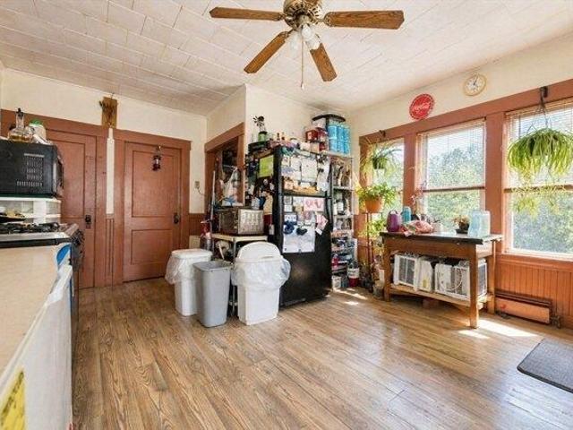 house with 4 bedroom, Fitchburg MA ES103440292