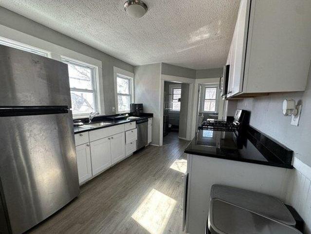 house with 4 bedroom, Fitchburg MA ES103071171