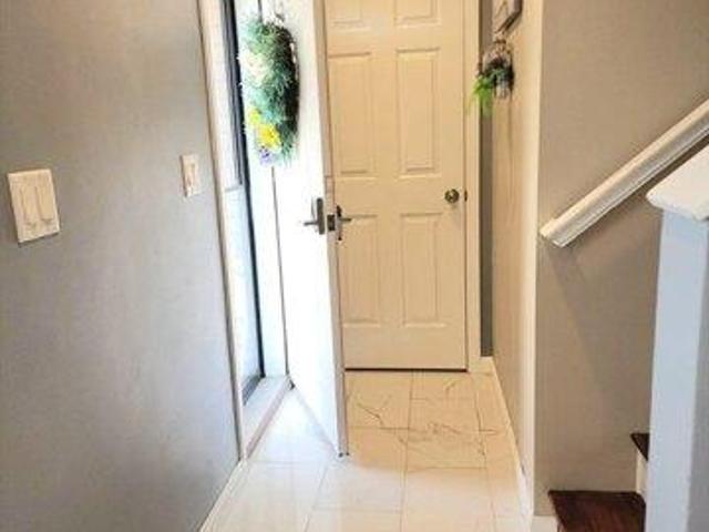 house with 4 bedroom, Fitchburg MA ES103249430