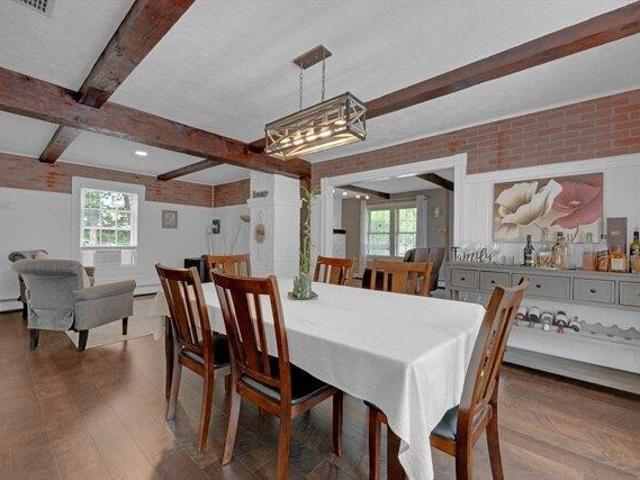 house with 4 bedroom, Fitchburg MA ES104807374