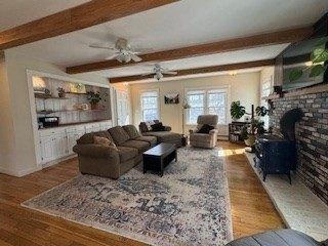 house with 4 bedroom, Fitchburg MA ES104149066