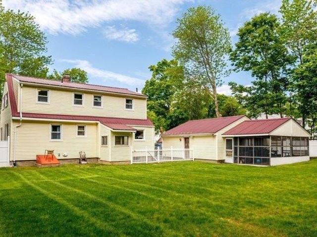 house with 4 bedroom, Fitchburg MA ES104191779