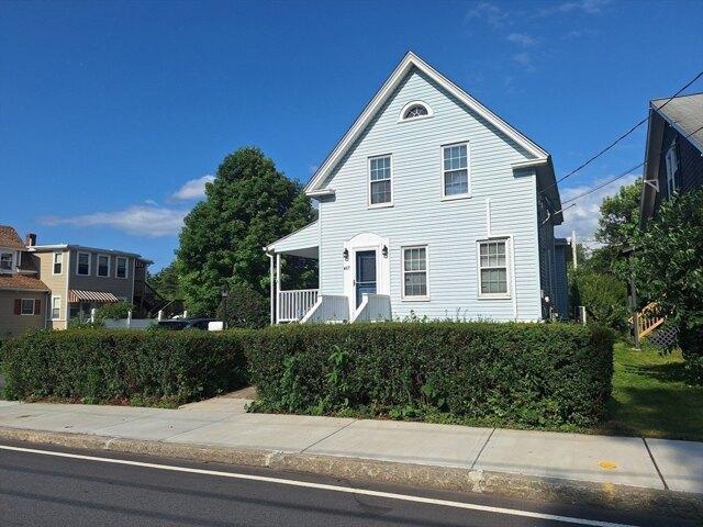 house with 4 bedroom, Fitchburg MA ES105331158