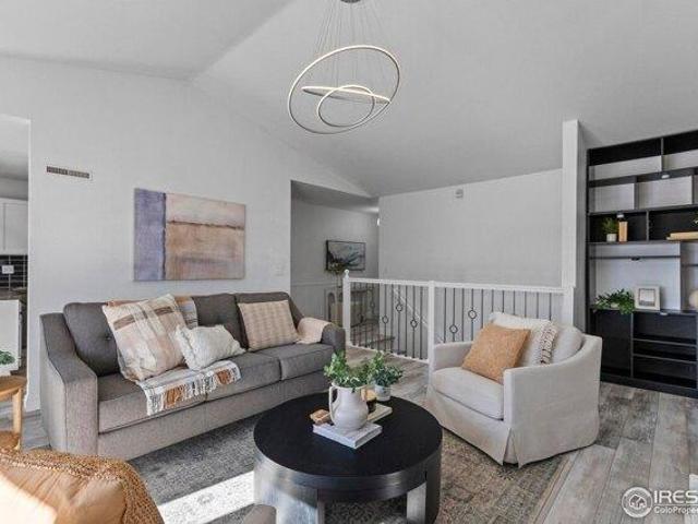house with 4 bedroom, Fort Collins CO ES88887427