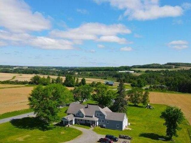 house with 4 bedroom, Fort Fairfield ME ES103100898