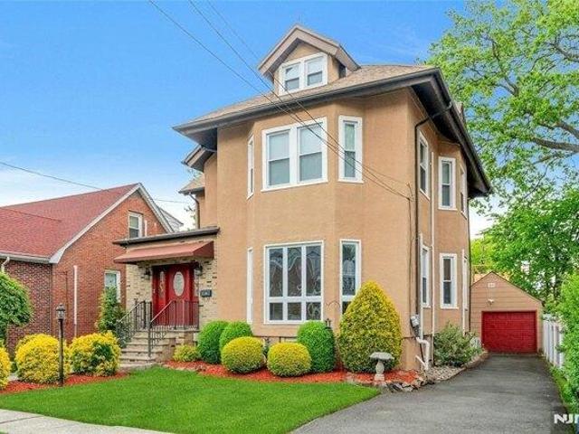 house with 4 bedroom, Fort Lee NJ DLS102478395