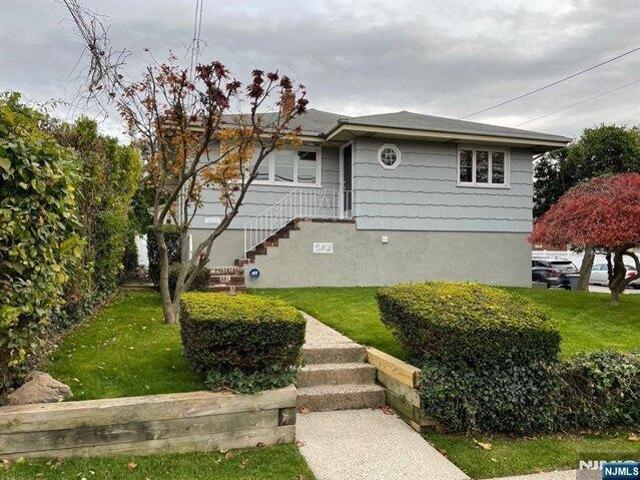 house with 4 bedroom, Fort Lee NJ DS101897064