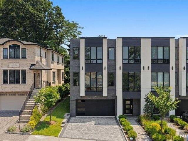 house with 4 bedroom, Fort Lee NJ DS104233104