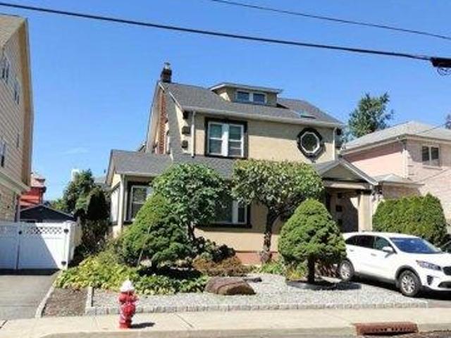 house with 4 bedroom, Fort Lee NJ DS88200866
