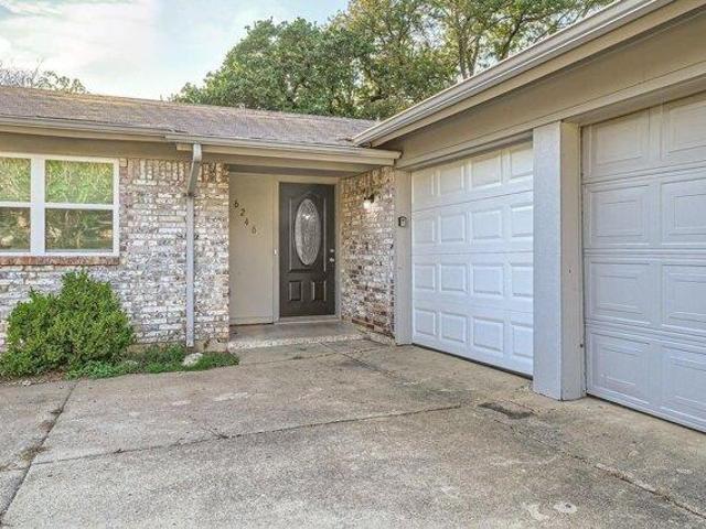 house with 4 bedroom, Forest Hill TX DS90899461