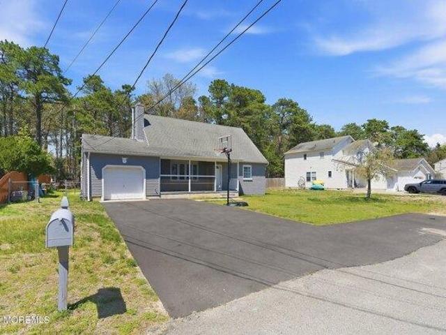 house with 4 bedroom, Forked River NJ DS102317139