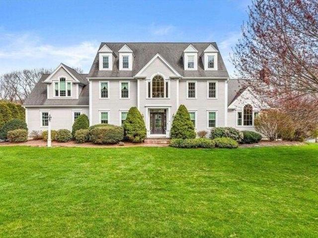 house with 4 bedroom, Foxboro MA DS103163204