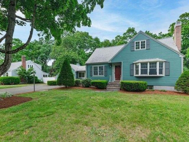 house with 4 bedroom, Foxboro MA ES104543419