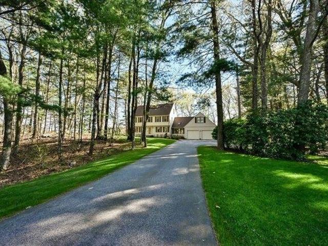 house with 4 bedroom, Foxboro MA ES103159203