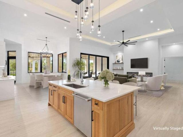 house with 4 bedroom, FL FL DLS101340143