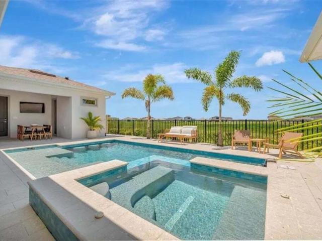 house with 4 bedroom, FL FL DS102243752