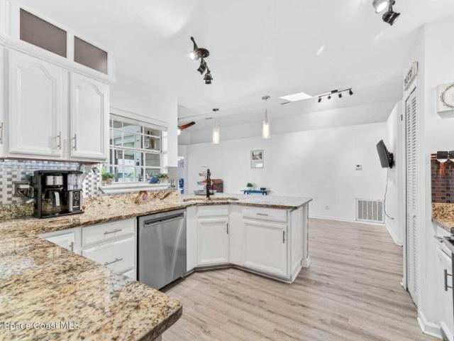 house with 4 bedroom, FL FL DS102398562