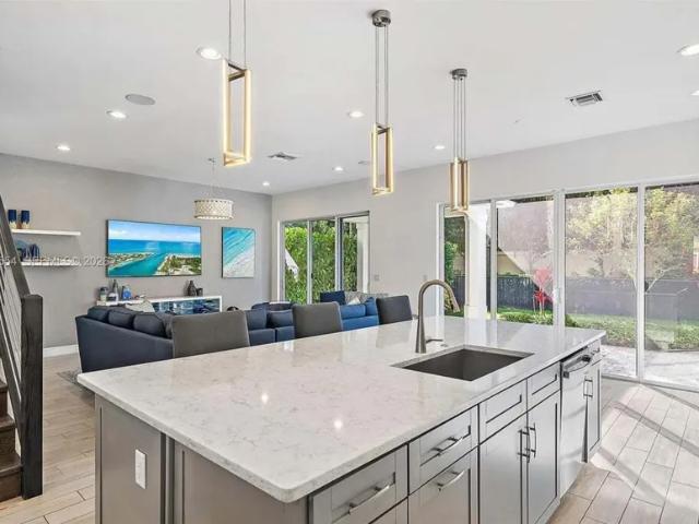 house with 4 bedroom, FL FL DS102588036