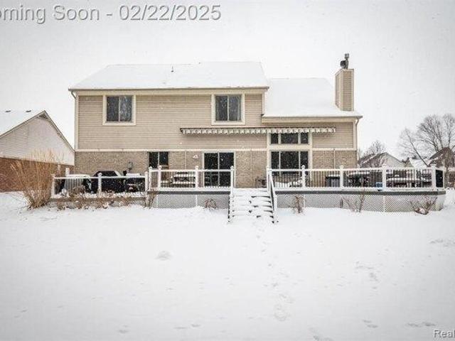 house with 4 bedroom, Flat Rock MI DS88098360