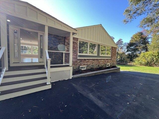 house with 4 bedroom, Framingham MA DLS101999662