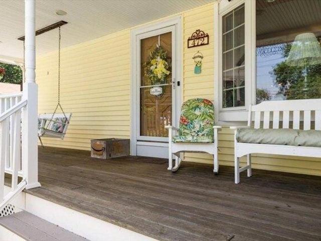 house with 4 bedroom, Framingham MA DLS102446548
