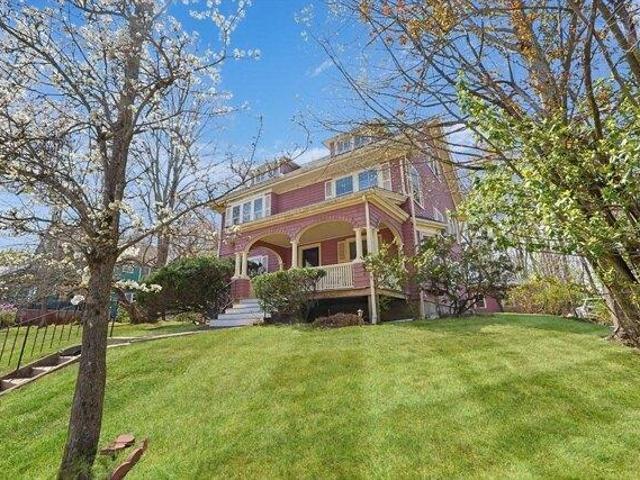 house with 4 bedroom, Framingham MA DS102314672