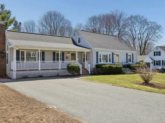 house with 4 bedroom, Framingham MA DS102633658