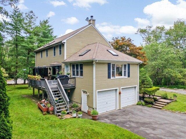 house with 4 bedroom, Framingham MA DS103439552