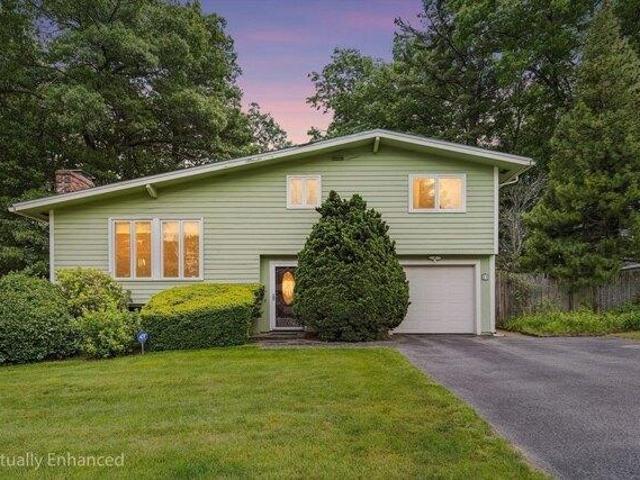 house with 4 bedroom, Framingham MA DS103774383