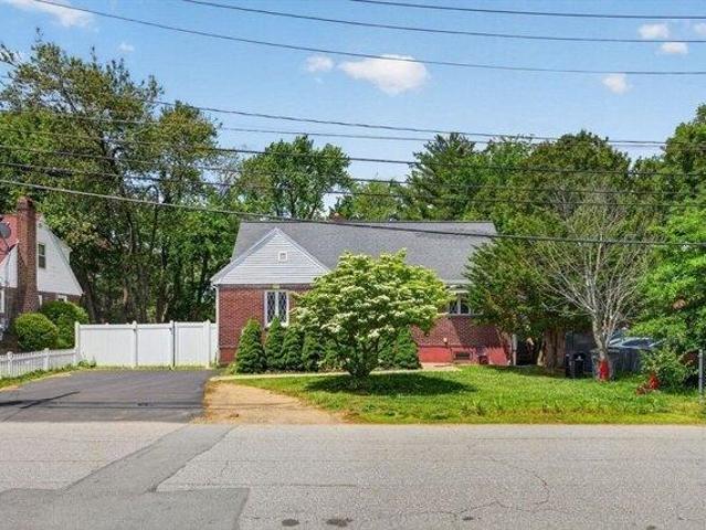 house with 4 bedroom, Framingham MA DS103965982