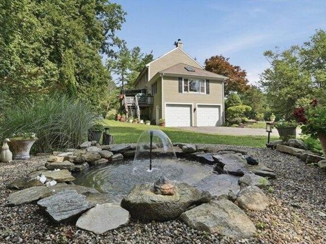 house with 4 bedroom, Framingham MA ES104791069
