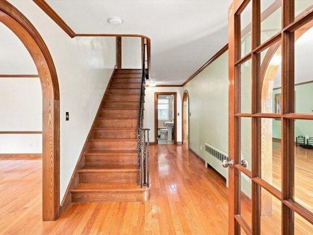 house with 4 bedroom, Framingham MA ES105040839