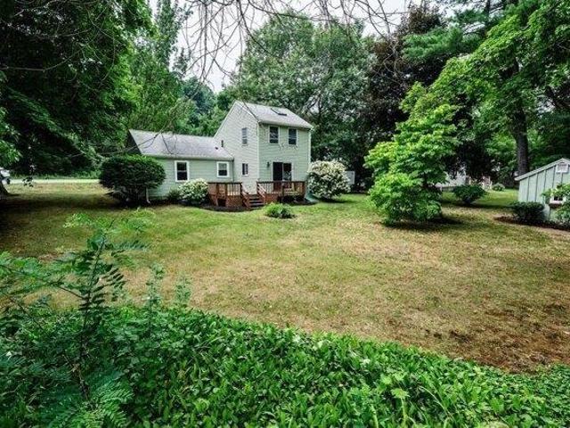 house with 4 bedroom, Framingham MA ES105107200