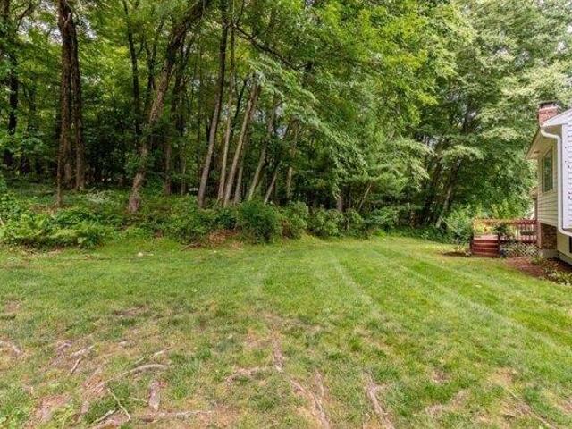 house with 4 bedroom, Framingham MA ES105176376