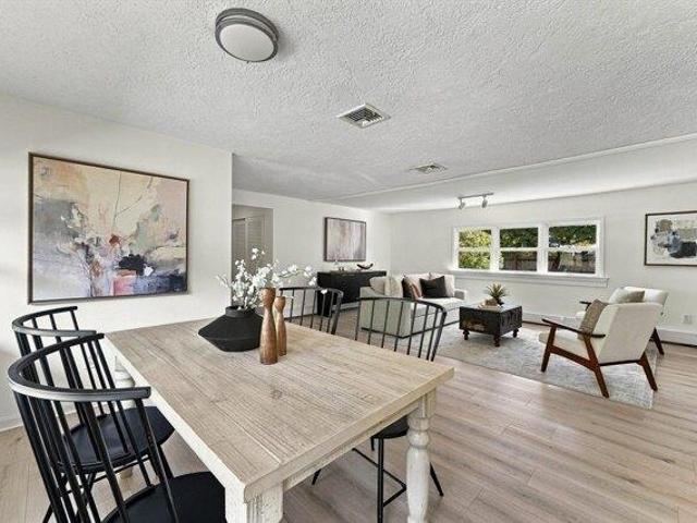 house with 4 bedroom, Framingham MA ES105202523